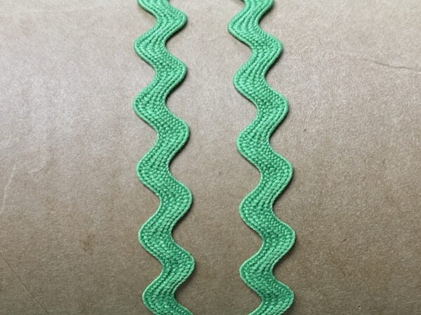 Sold By The Yard – 1/4” Grass Green Rick Rack – Haven Riley